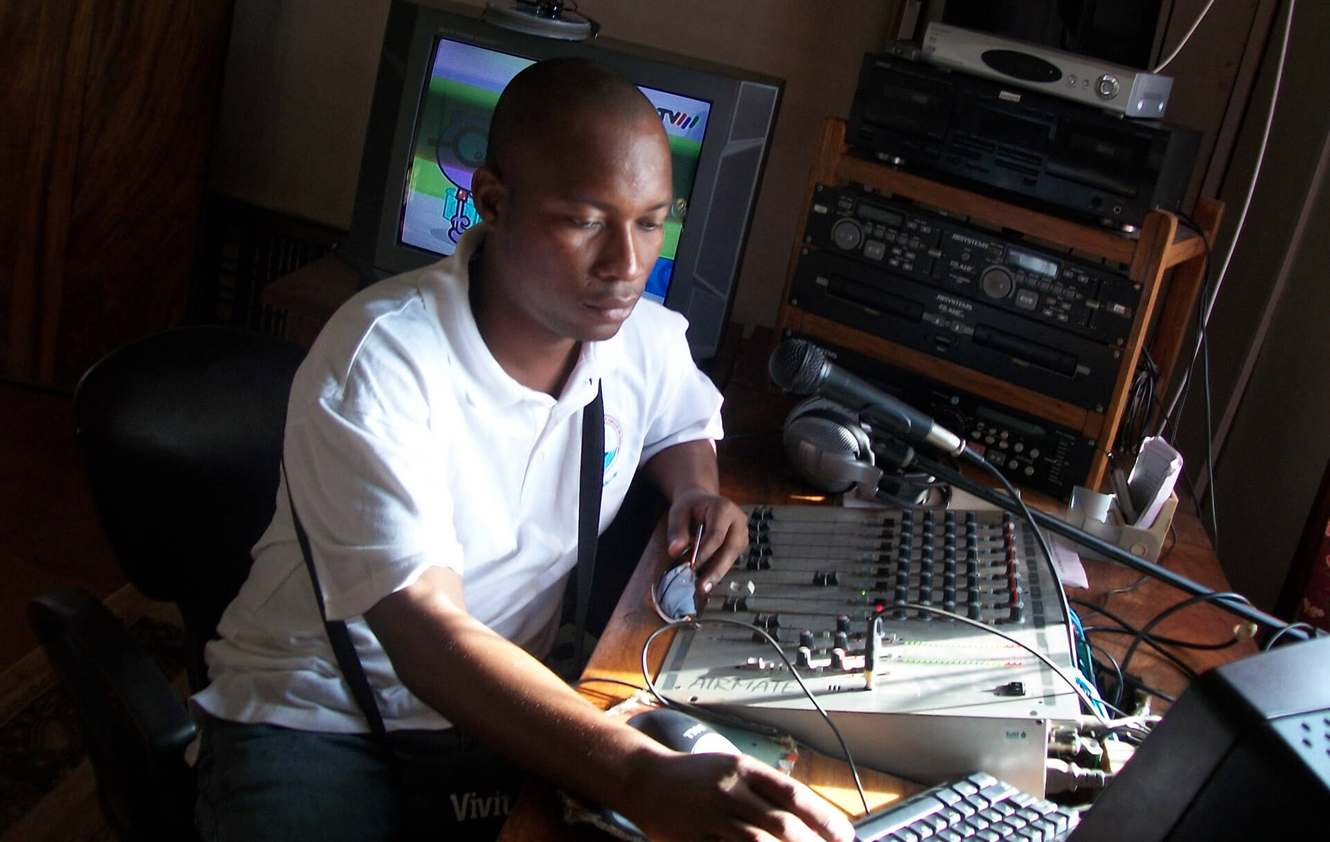 Contact Us - CMFD Productions